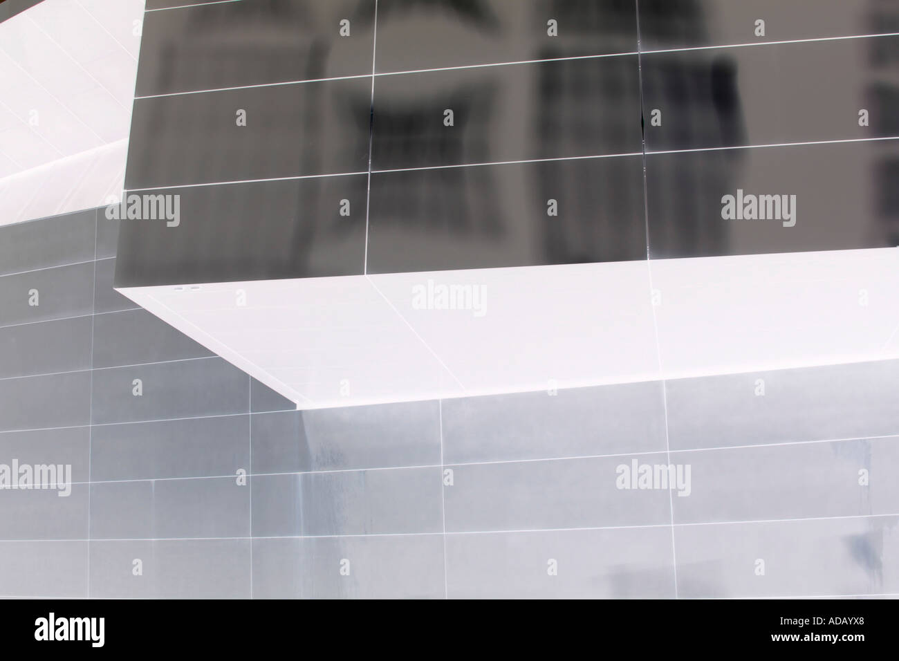 Reflections On Shiny Modern Building Stock Photo - Alamy