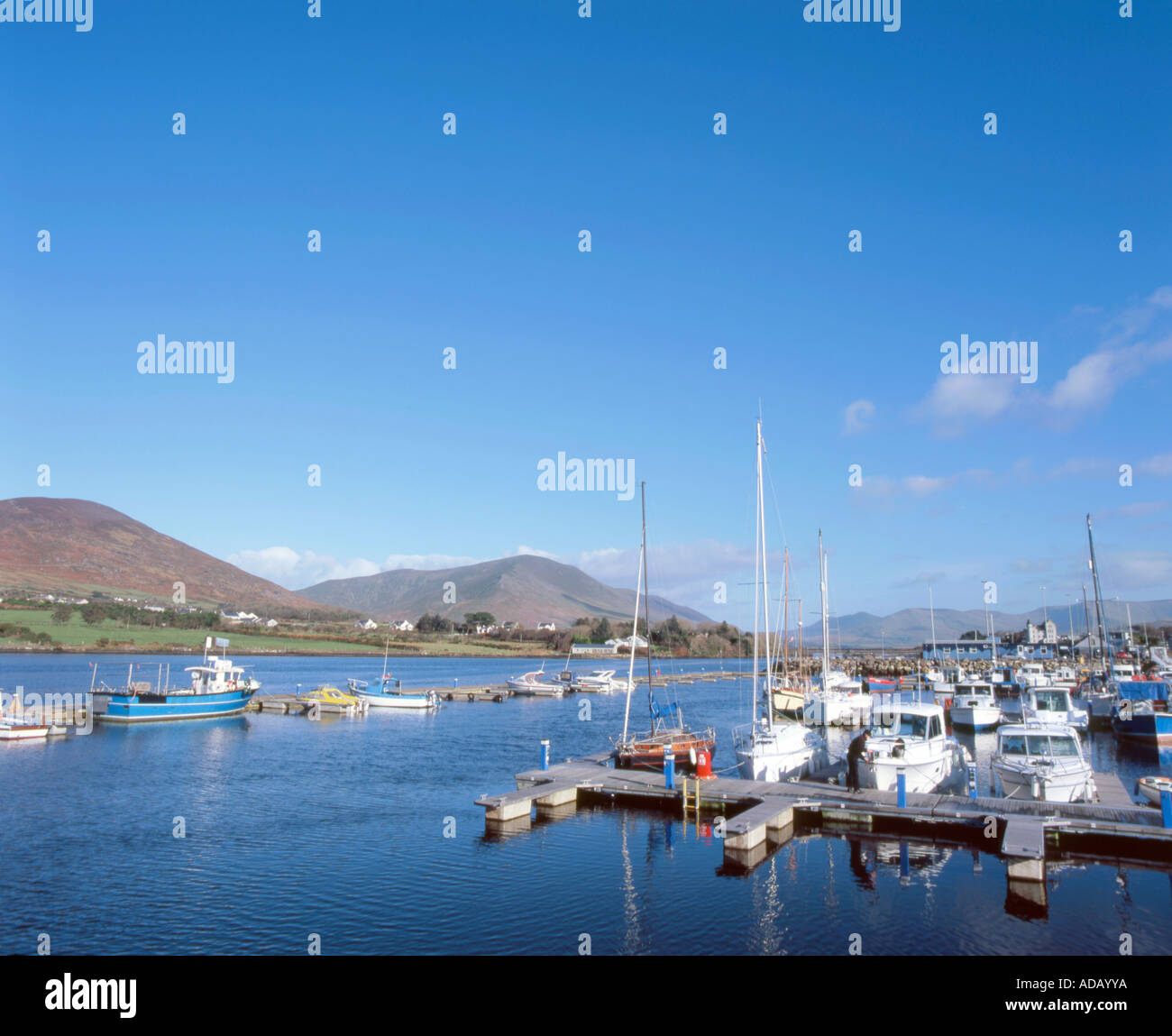 Cahersiveen marina hi-res stock photography and images - Alamy
