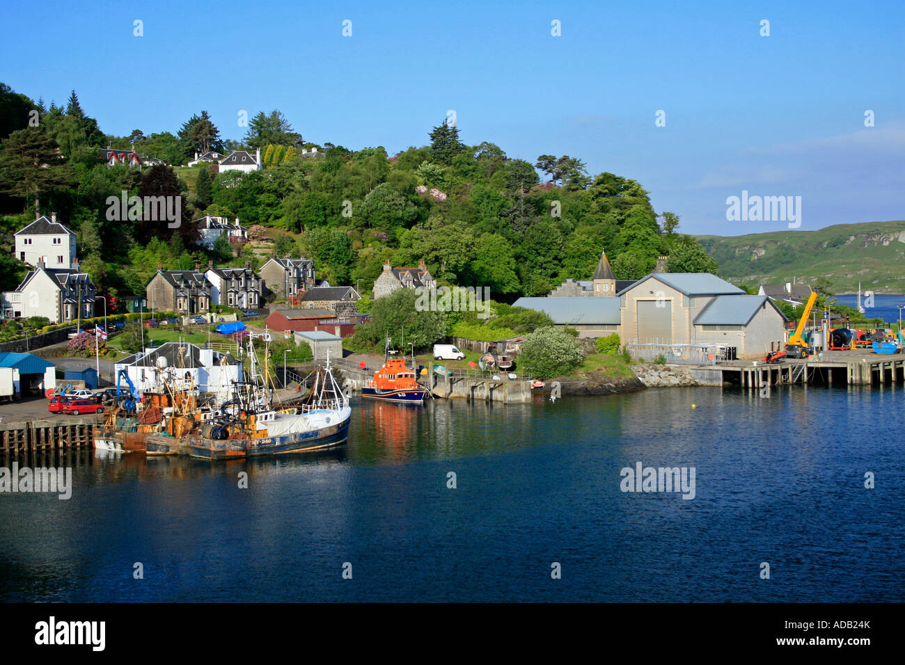 Rnli oban lifeboat hi-res stock photography and images - Alamy