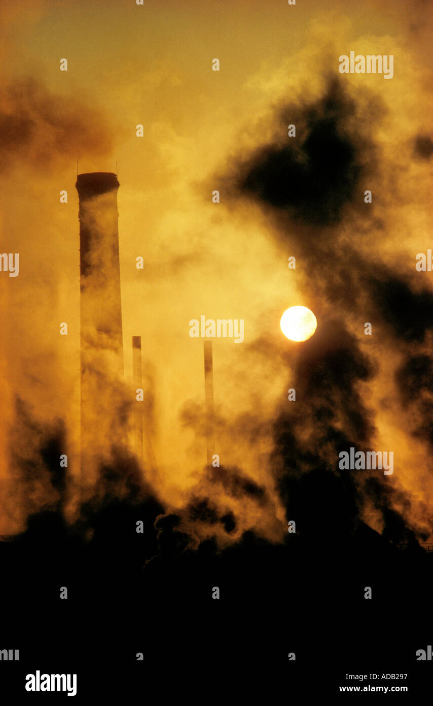 Smoke and air pollution Wales UK Stock Photo - Alamy