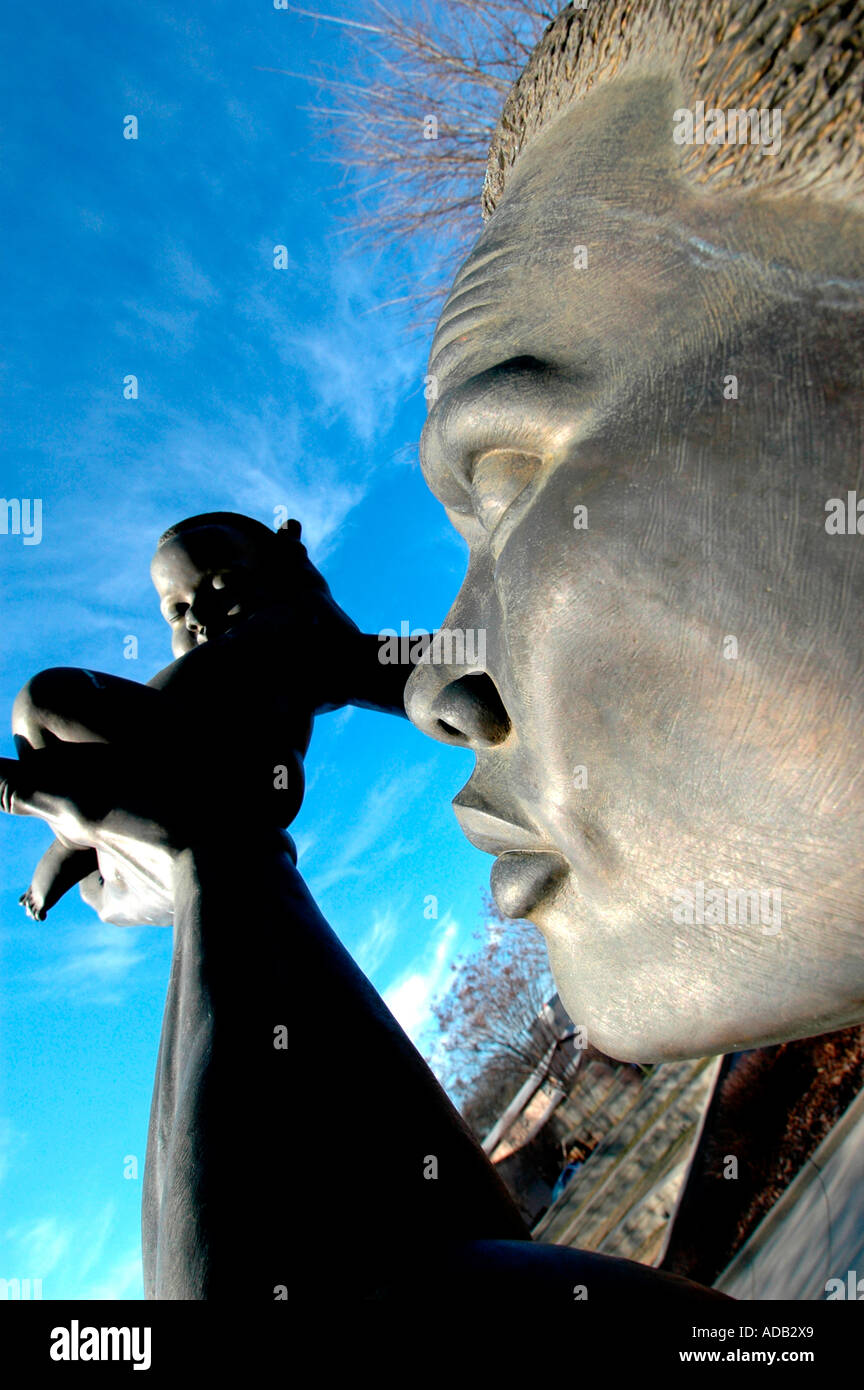 The Behold statue at the Martin Luther King Jr Memorial in Atlanta ...