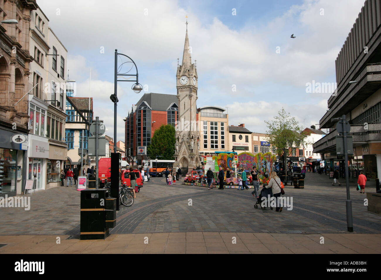 Market street leicester city centre hi-res stock photography and images ...