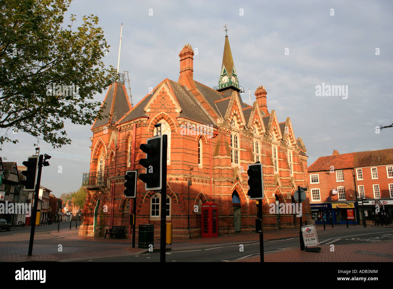 Woking town hall town centre hi-res stock photography and images - Alamy