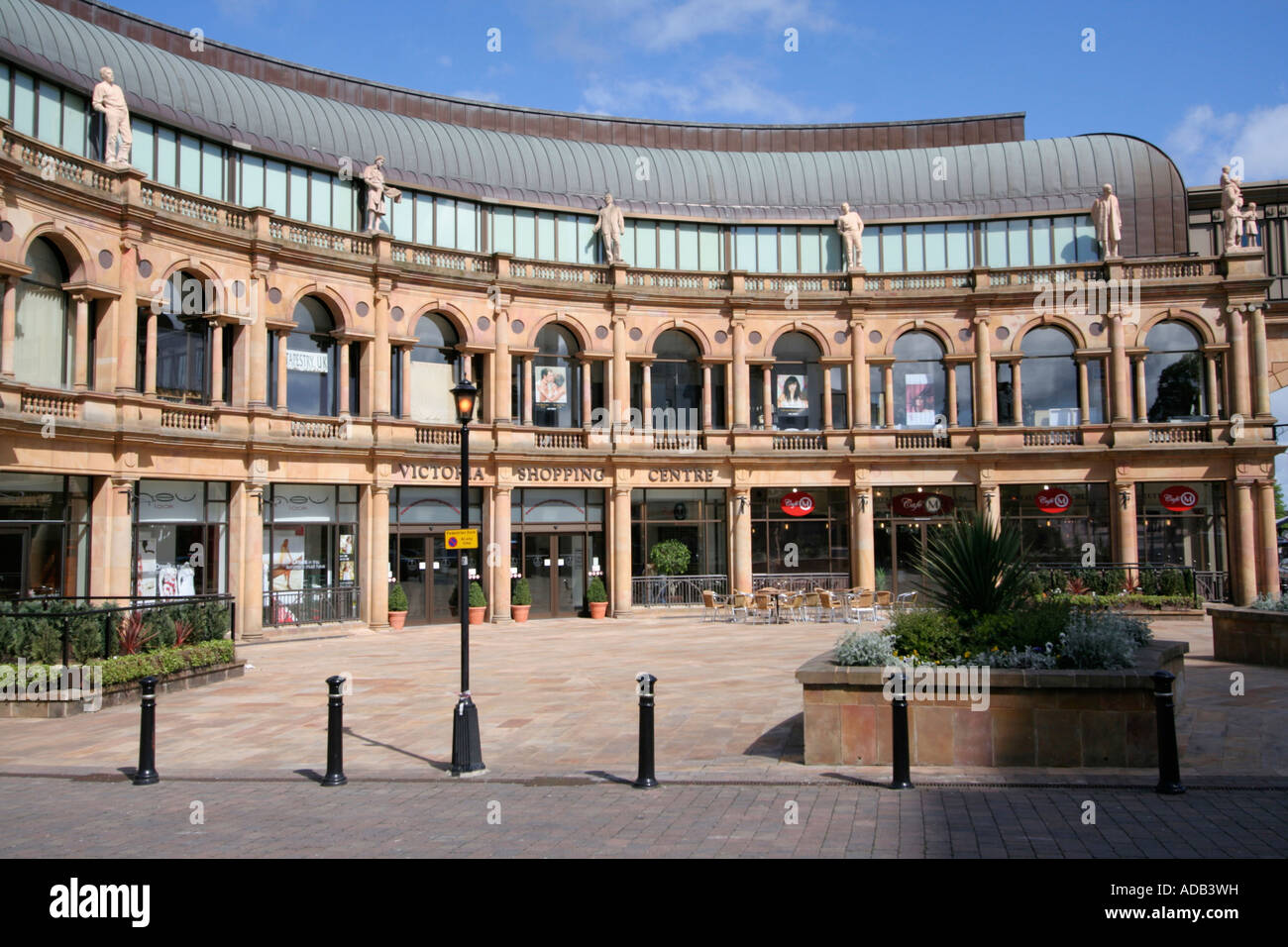 town centre victoria shopping centre crescent building harrogate ...