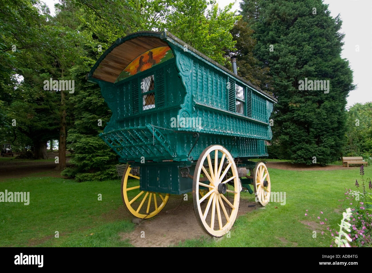 Travellers caravan hi-res stock photography and images - Alamy