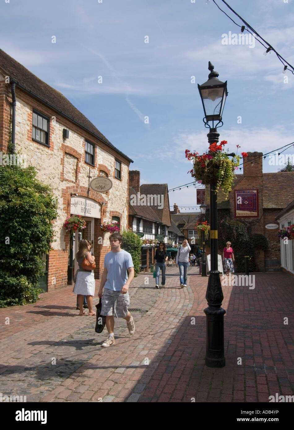 Shops In Farnham Surrey High Resolution Stock Photography and Images ...
