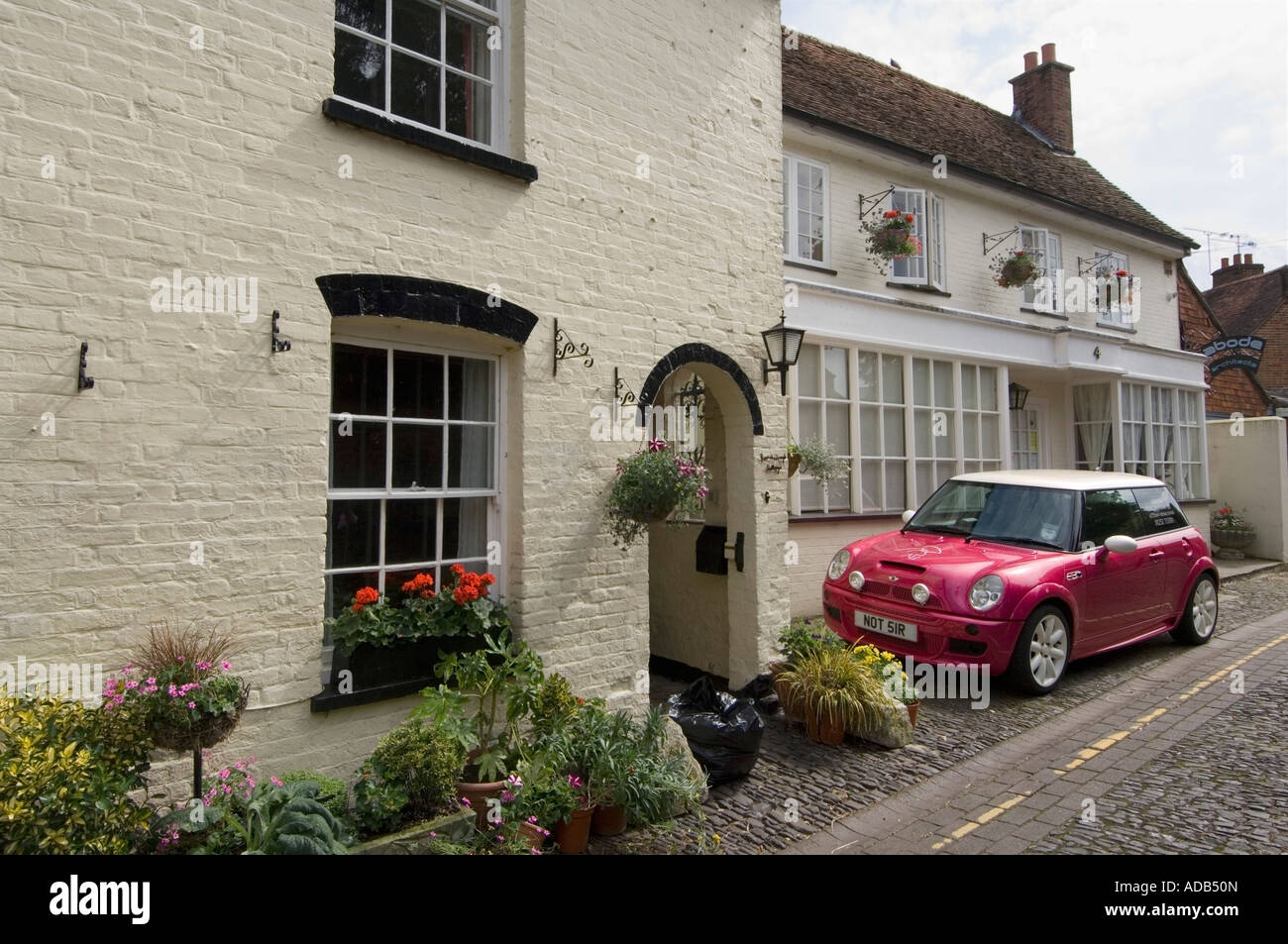 Cottage - Farnham - Surrey - UK Stock Photo - Alamy