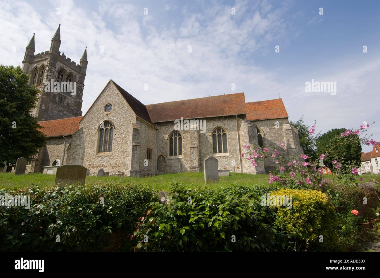 St andrews parish church farnham hi-res stock photography and images ...