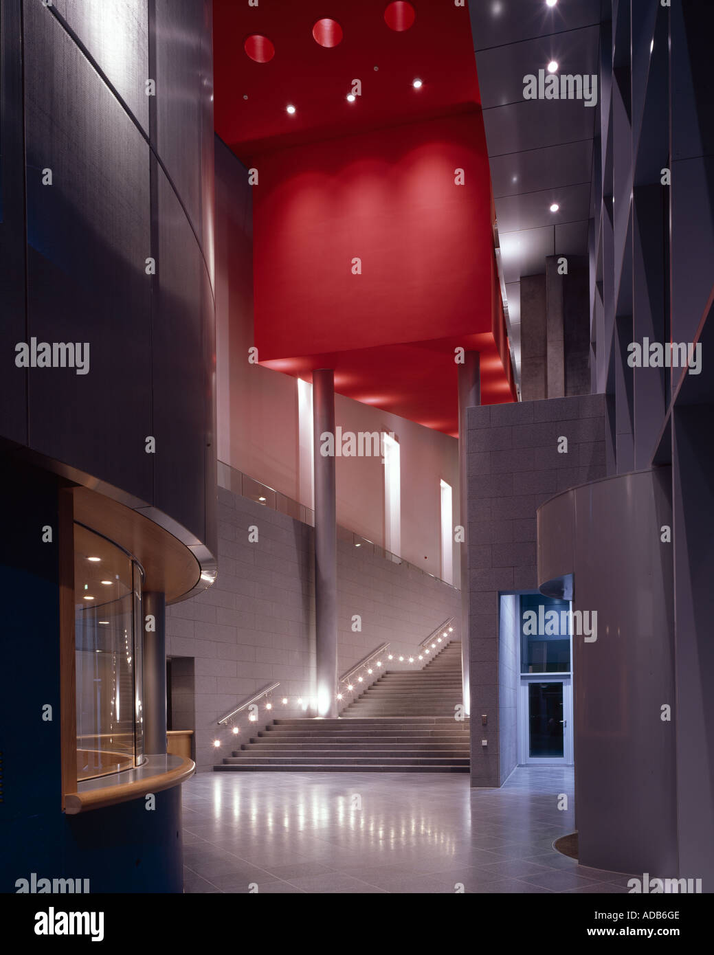 Embassy reception hi-res stock photography and images - Alamy