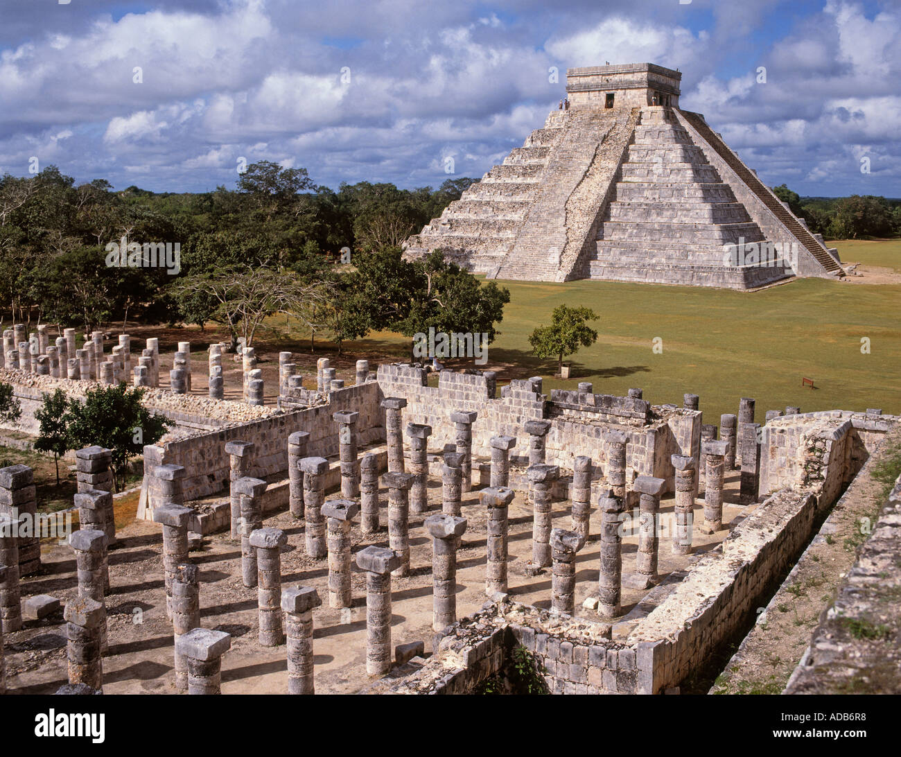 Mexico. Chichen Itza. The Castle aka Kukulcans Pyramid and Complex of ...