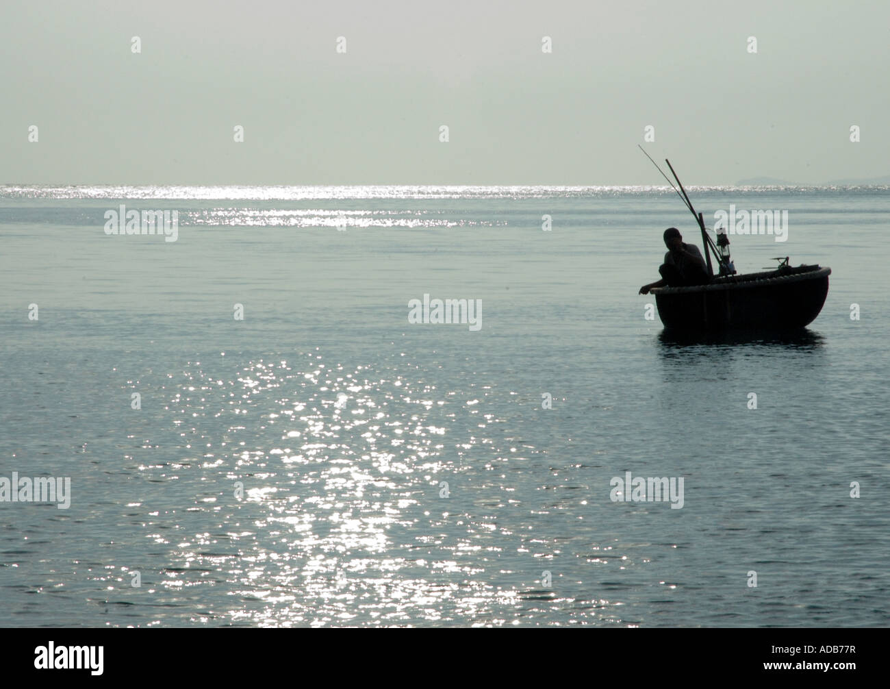 Vietnamese fishing pod in the ocean Stock Photo - Alamy