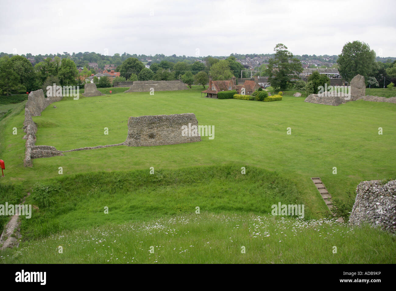 Berkhamsted castle hi-res stock photography and images - Alamy