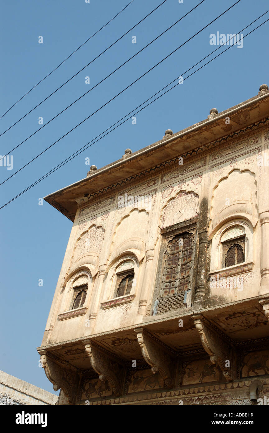 A corner of an ancient traditional Indian building in Mandawa in ...