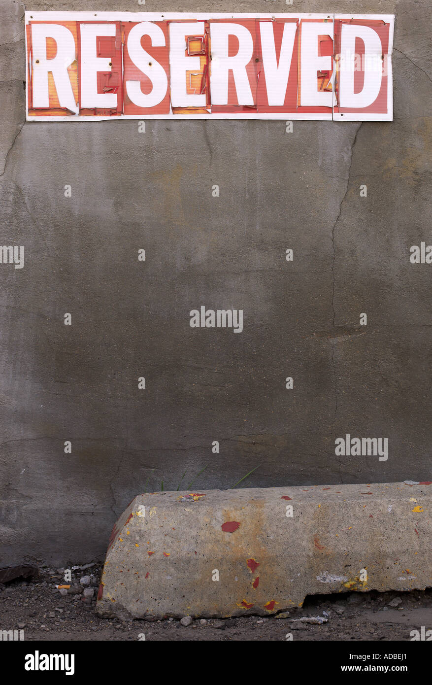 Worn out sign hi-res stock photography and images - Alamy