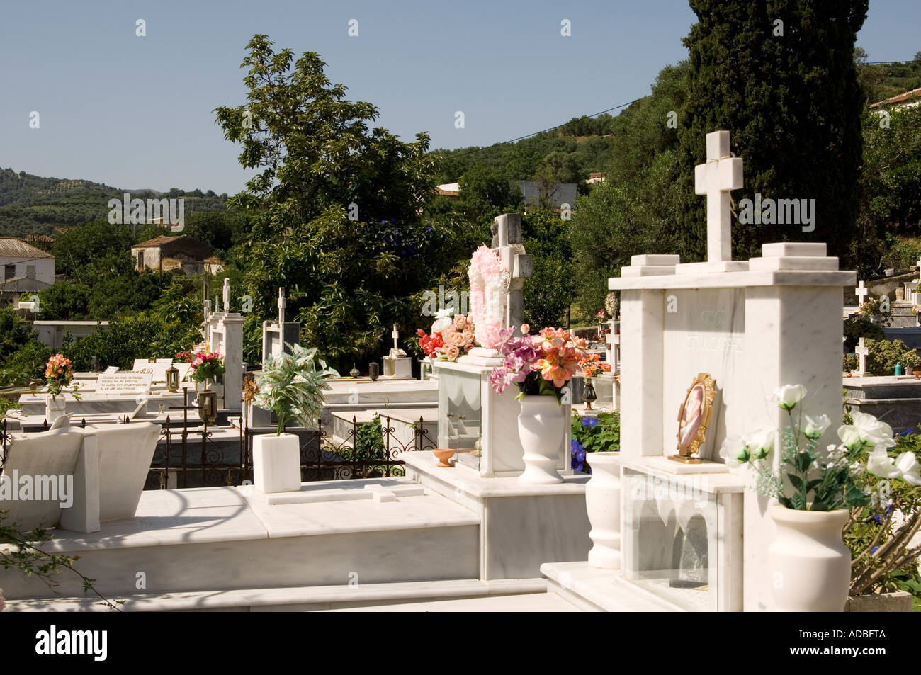 Headstone in greek orthodox cemetery hi-res stock photography and ...