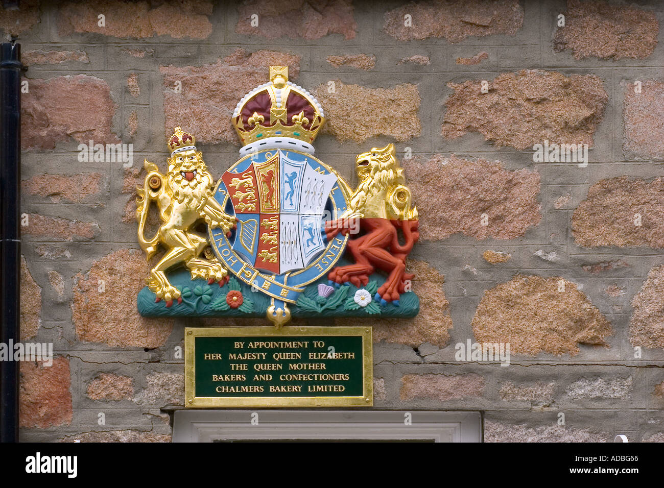 Royal warrant prince of wales hi-res stock photography and images - Alamy