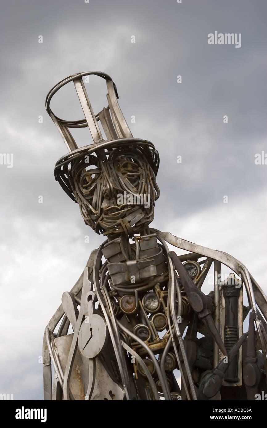 Henry pease statue saltburn hi-res stock photography and images - Alamy