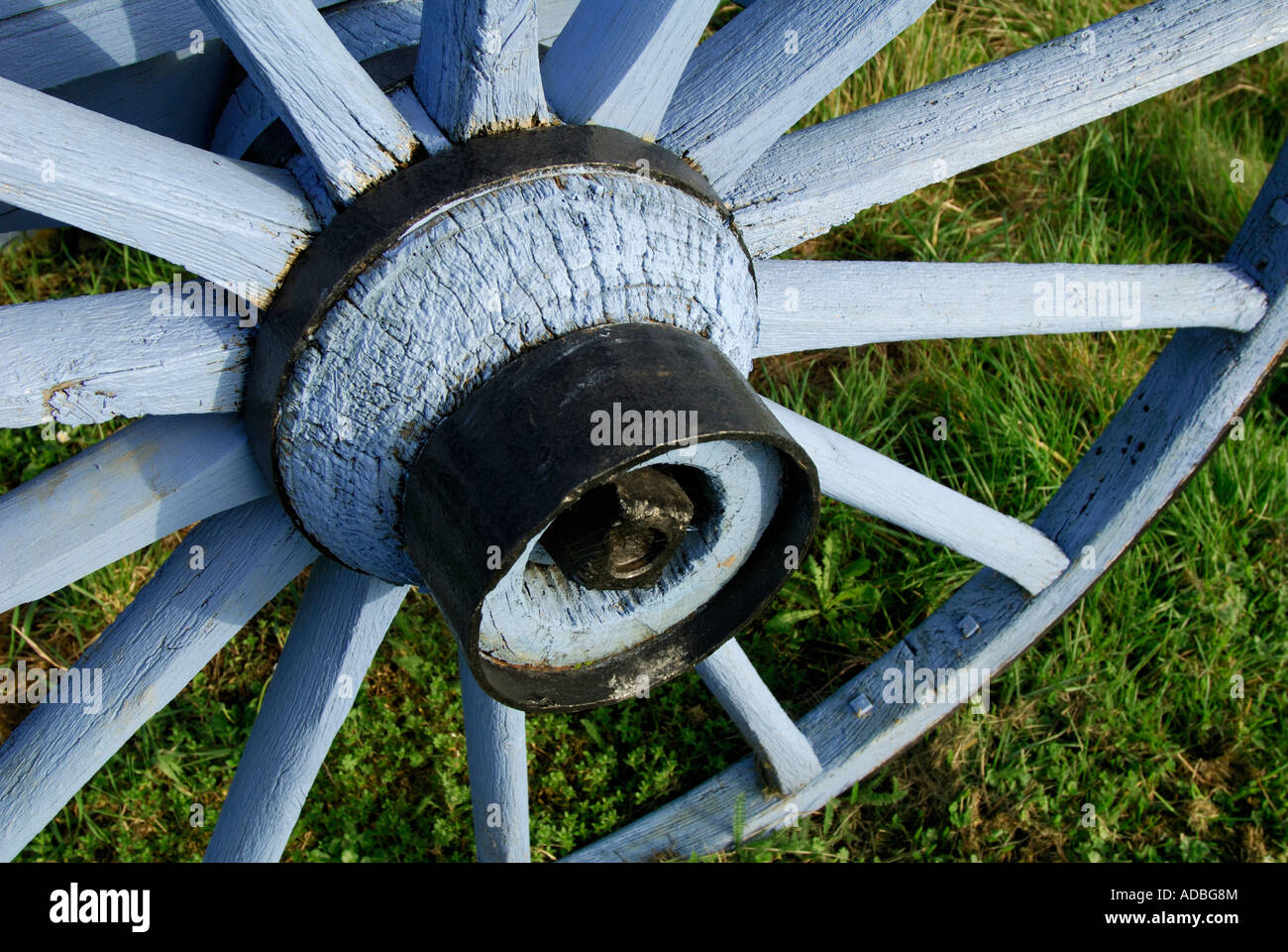 Old spoked cartwheel Stock Photo - Alamy
