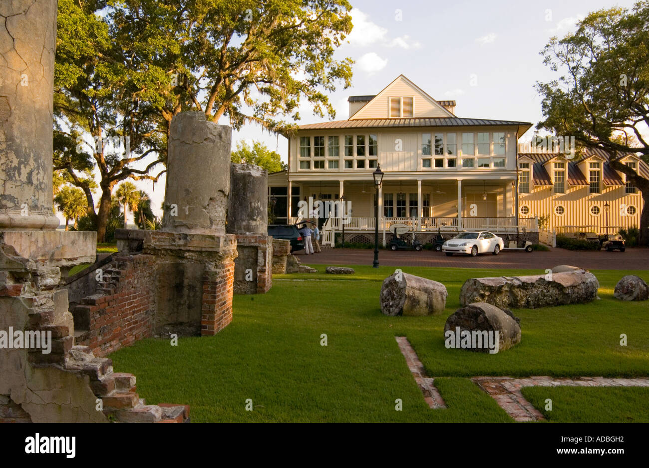 Palmetto Bluff Inn at Bluffton SC USA Stock Photo - Alamy