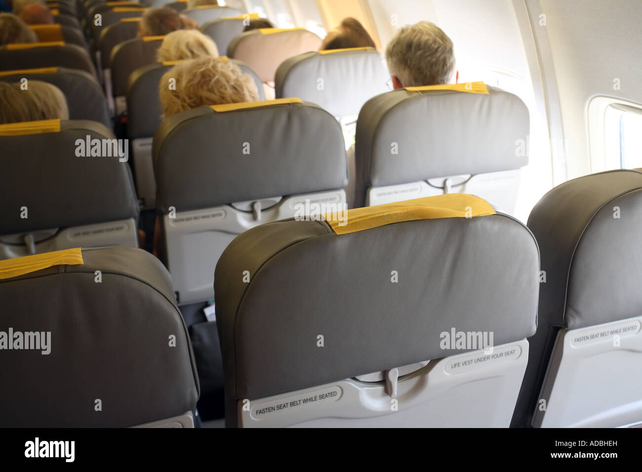 Aircraft interior passenger people hi-res stock photography and images ...