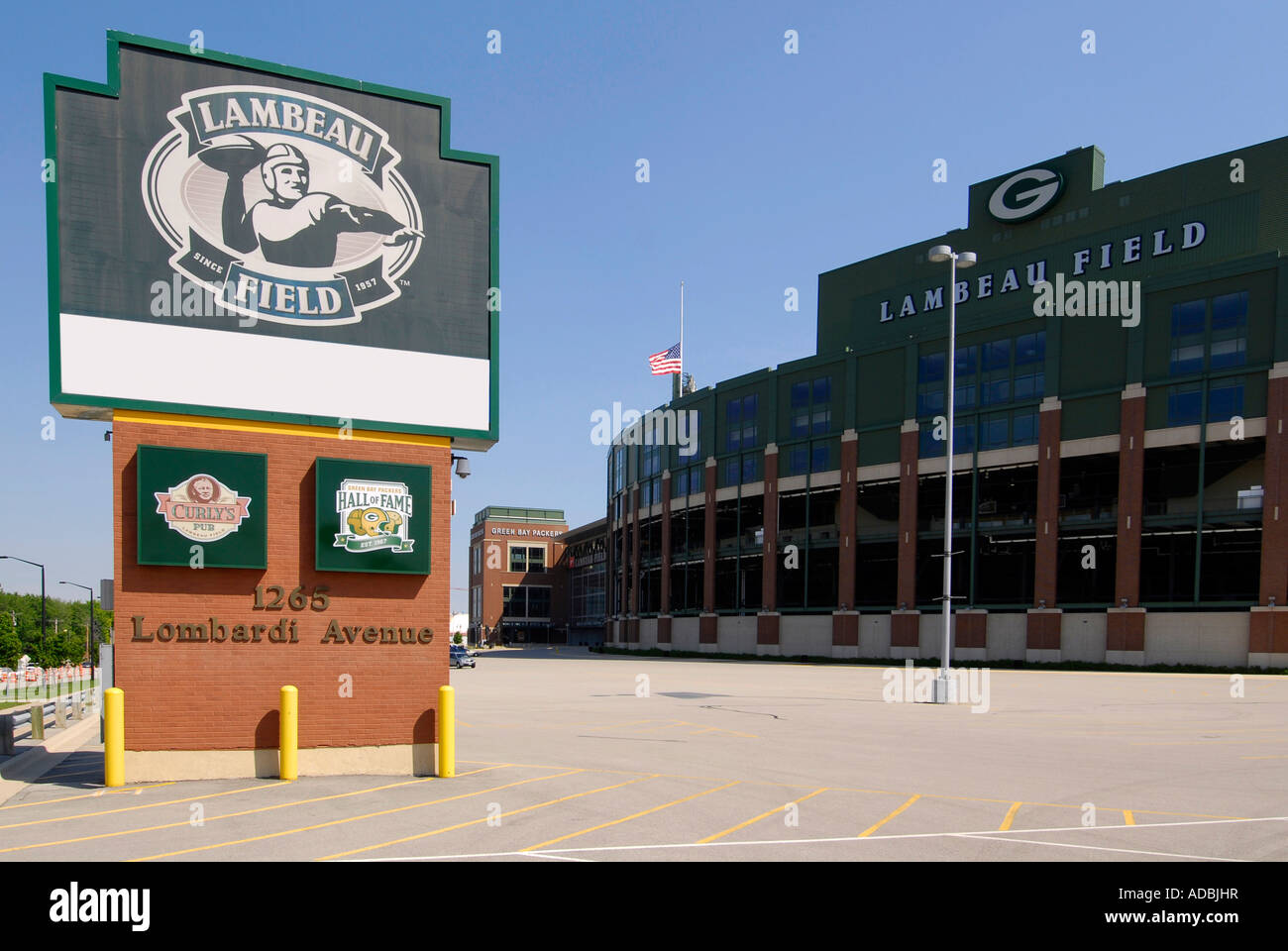 Green bay wisconsin lambeau field hi-res stock photography and images ...