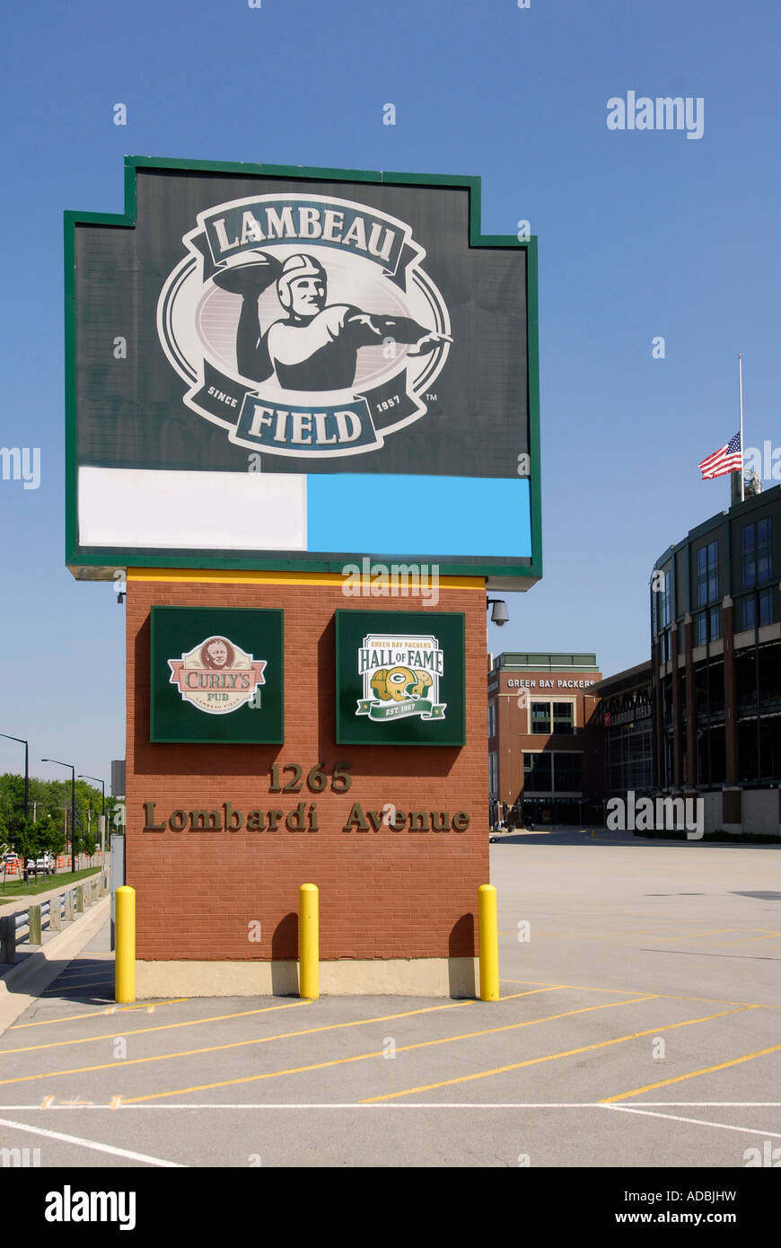 Lambeau field stadium hi-res stock photography and images - Alamy