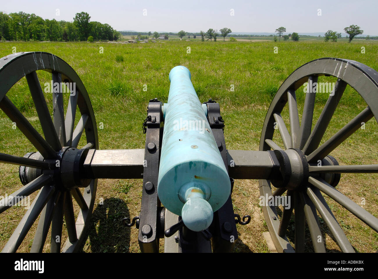 Cannons on the at Battlefield at the Gettysburg National Battlefield ...
