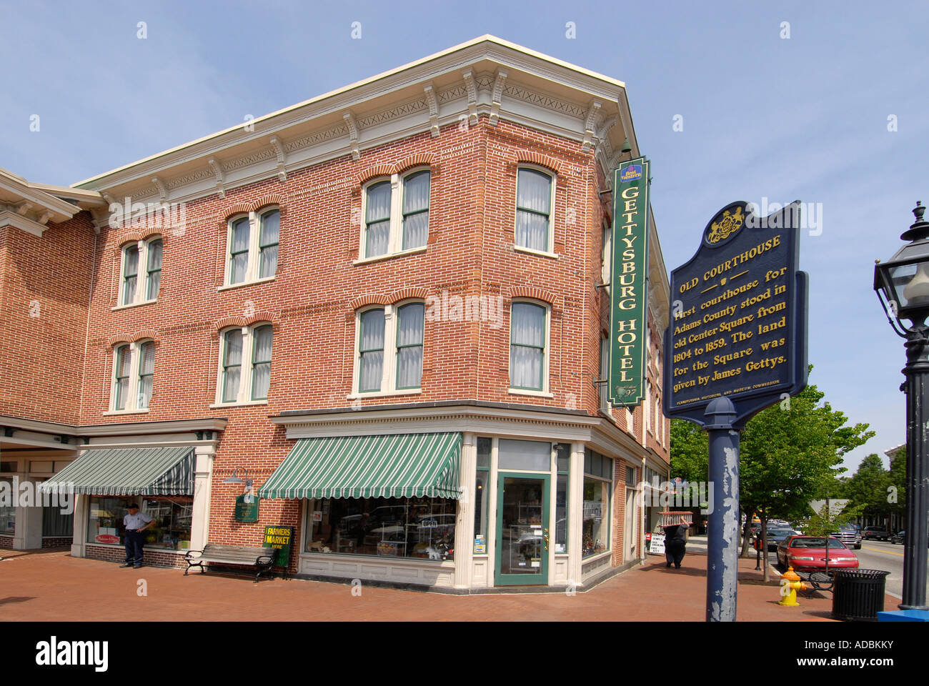 The downtown area of the historic Civil War city of Gettysburg ...