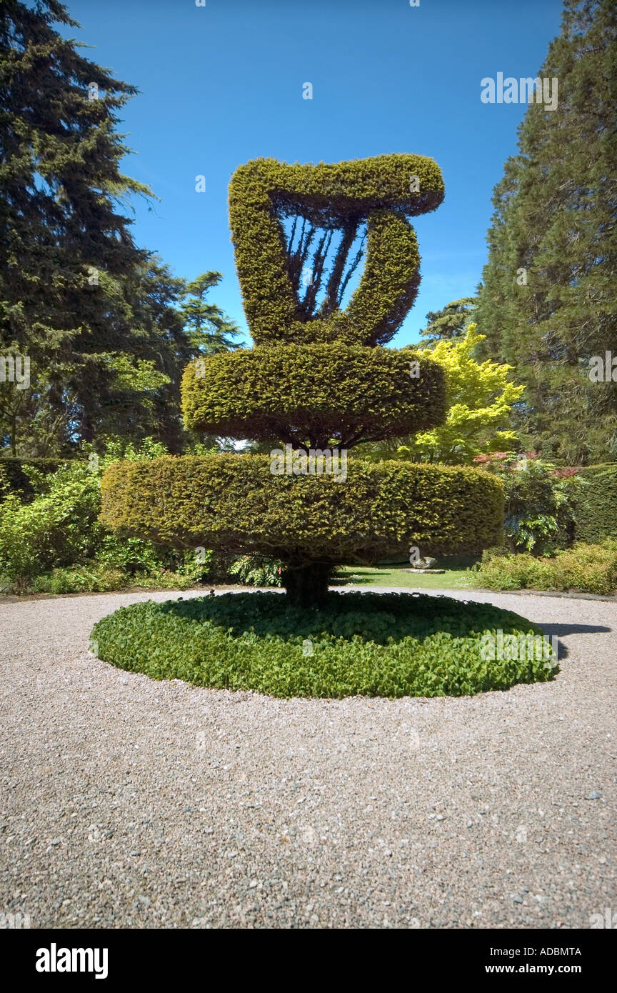 Layered hedge hi-res stock photography and images - Alamy