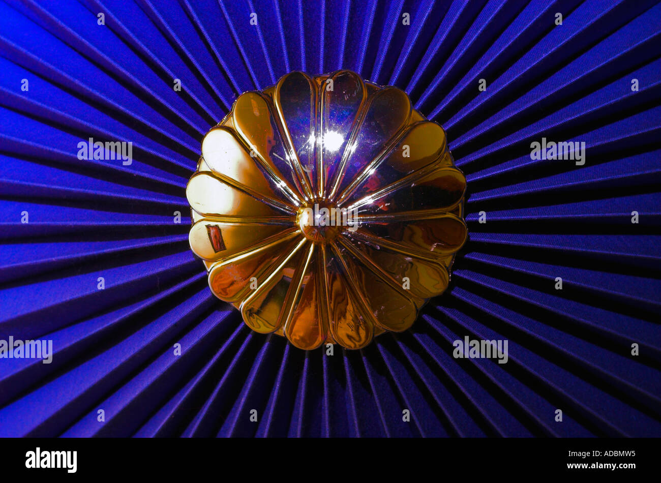 Light shade from below Stock Photo - Alamy