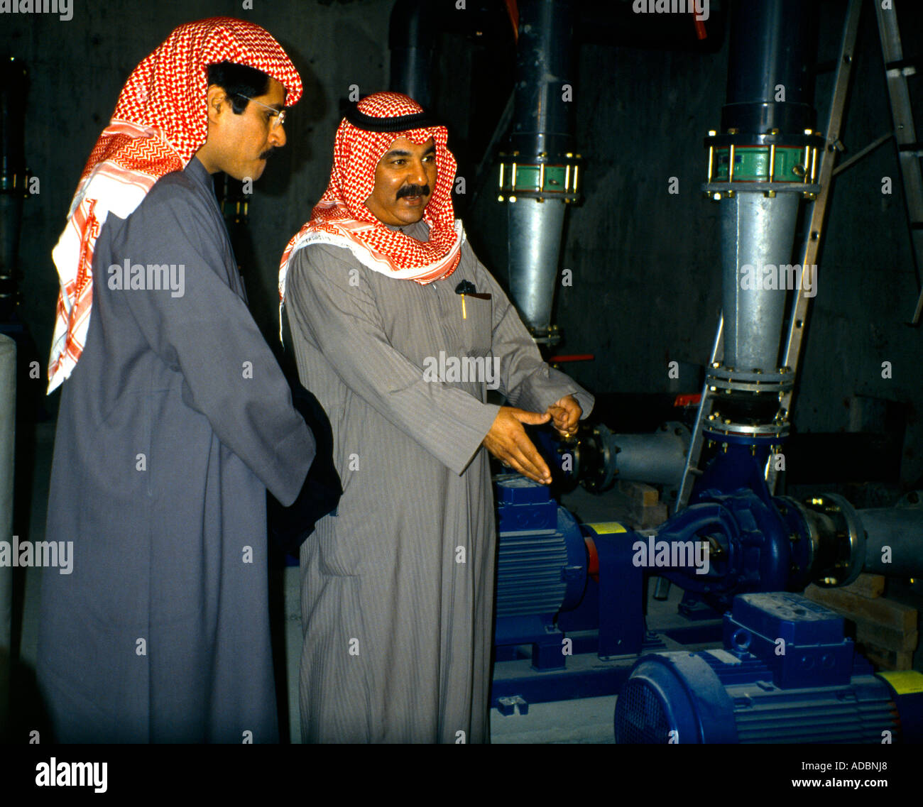 City engineers hi-res stock photography and images - Alamy