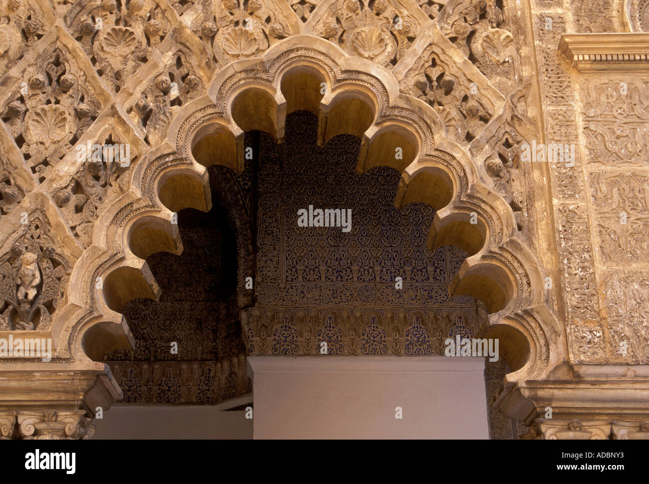 Cusped Arches High Resolution Stock Photography and Images - Alamy