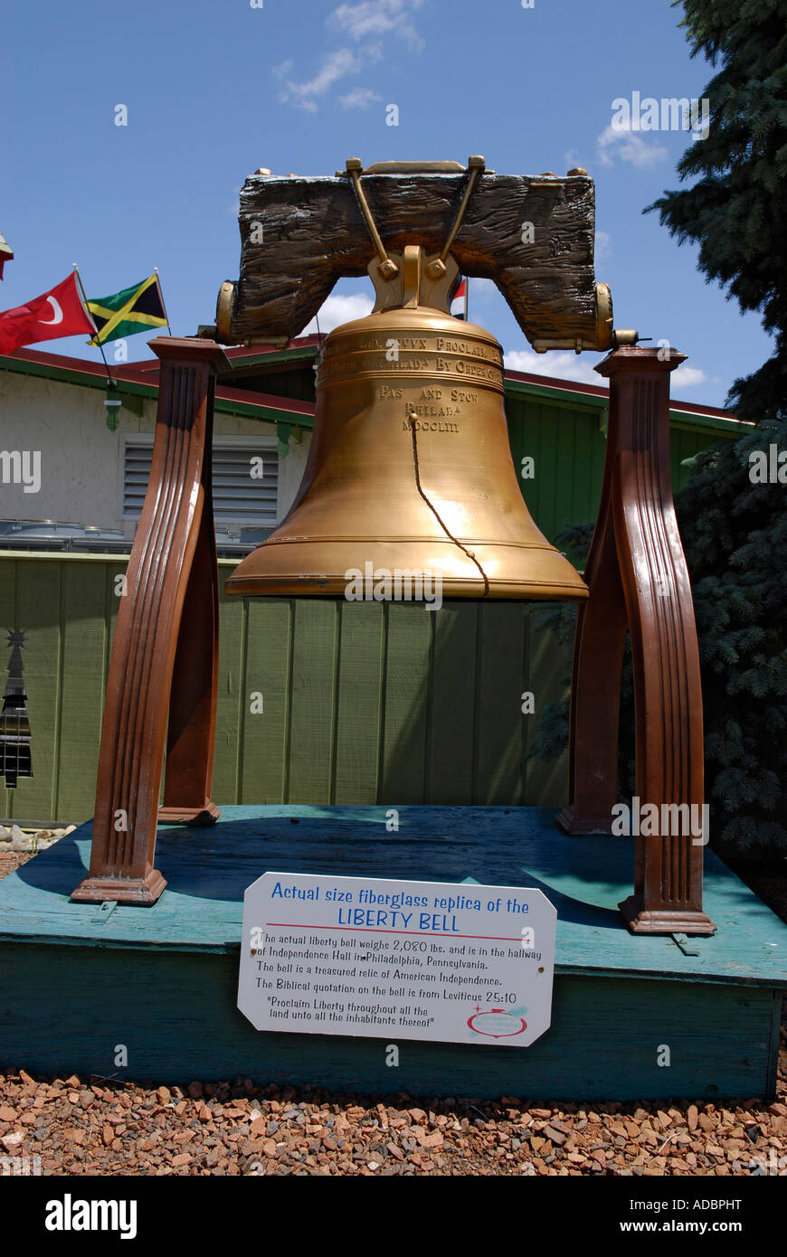 Actual size fiberglass replica of the Liberty Bell Stock Photo - Alamy