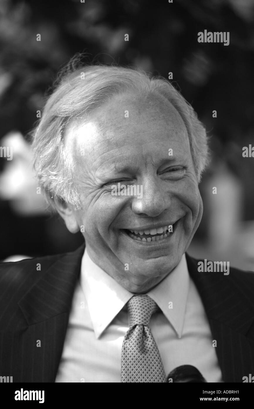 Joseph lieberman hi-res stock photography and images - Alamy