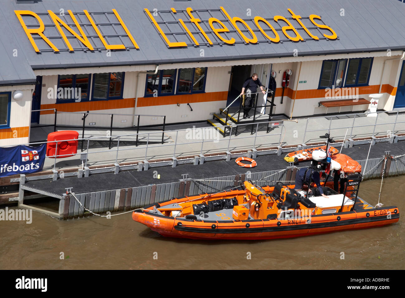 Rib ride thames hi-res stock photography and images - Alamy