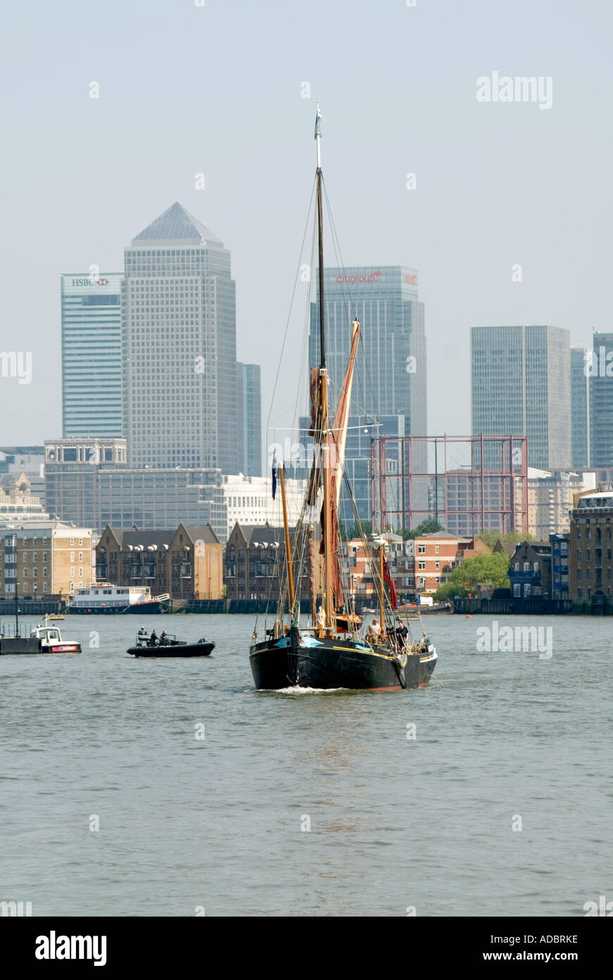 River Thames & historical Thames sailing barge with backdrop of the ...