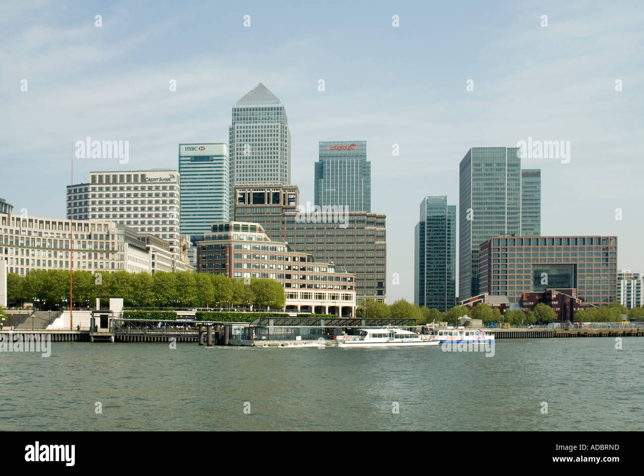 River Thames & Canary Wharf skyscraper skyline located on the Isle of ...