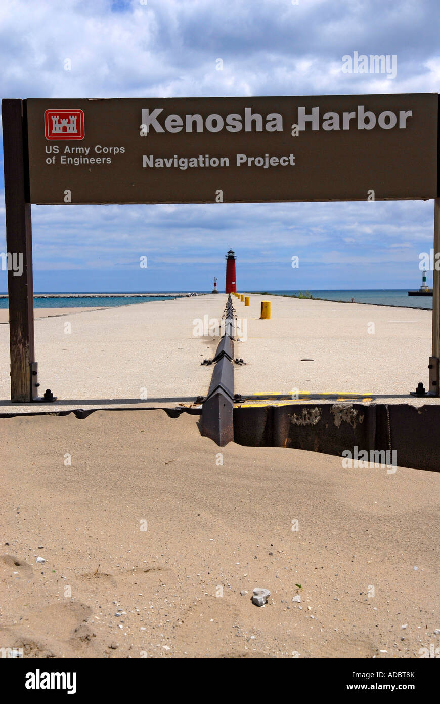 Kenosha Harbor Navigation project for boating includes a lighthouse at ...