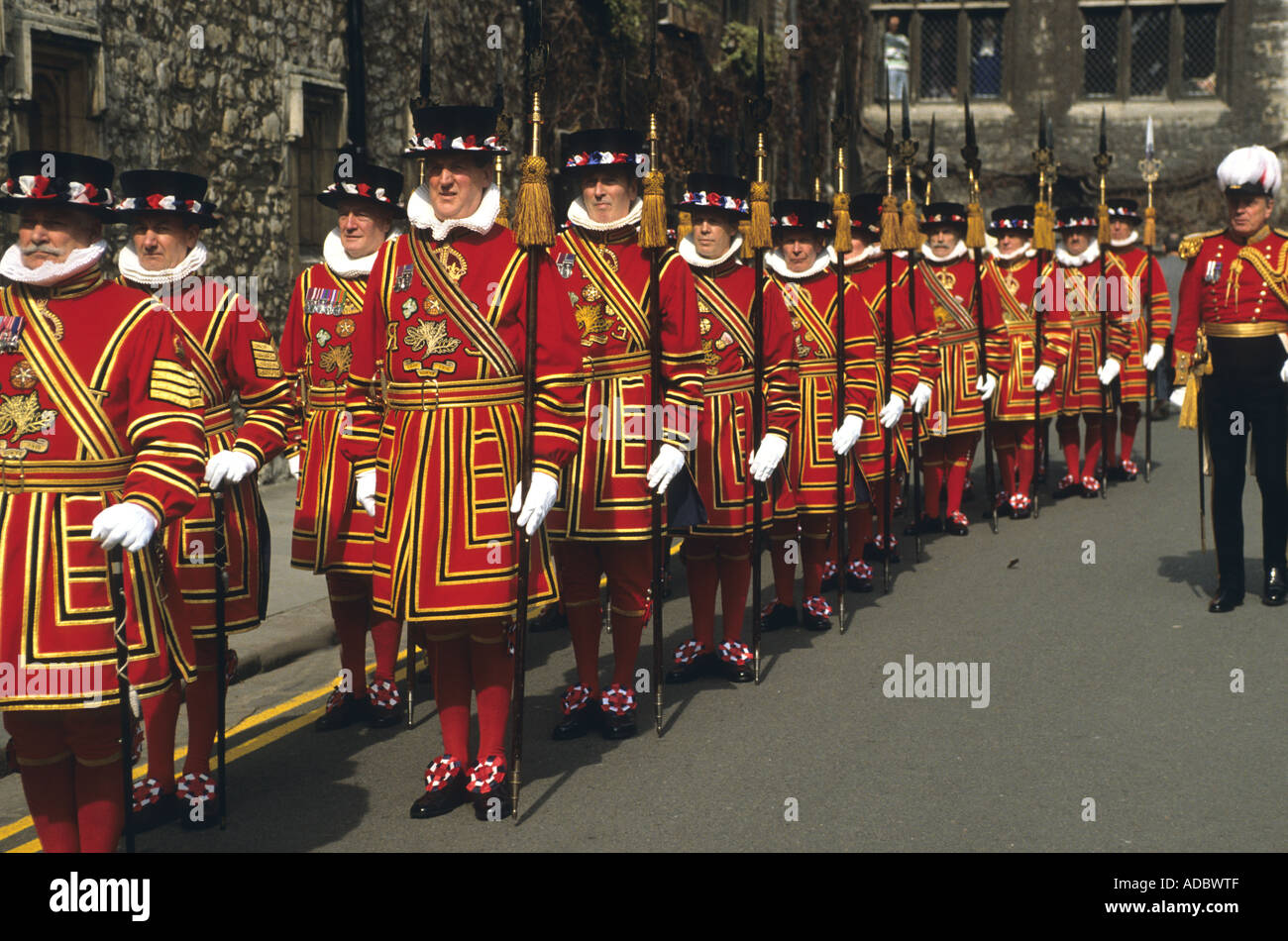 Gentlemen at arms hi-res stock photography and images - Alamy