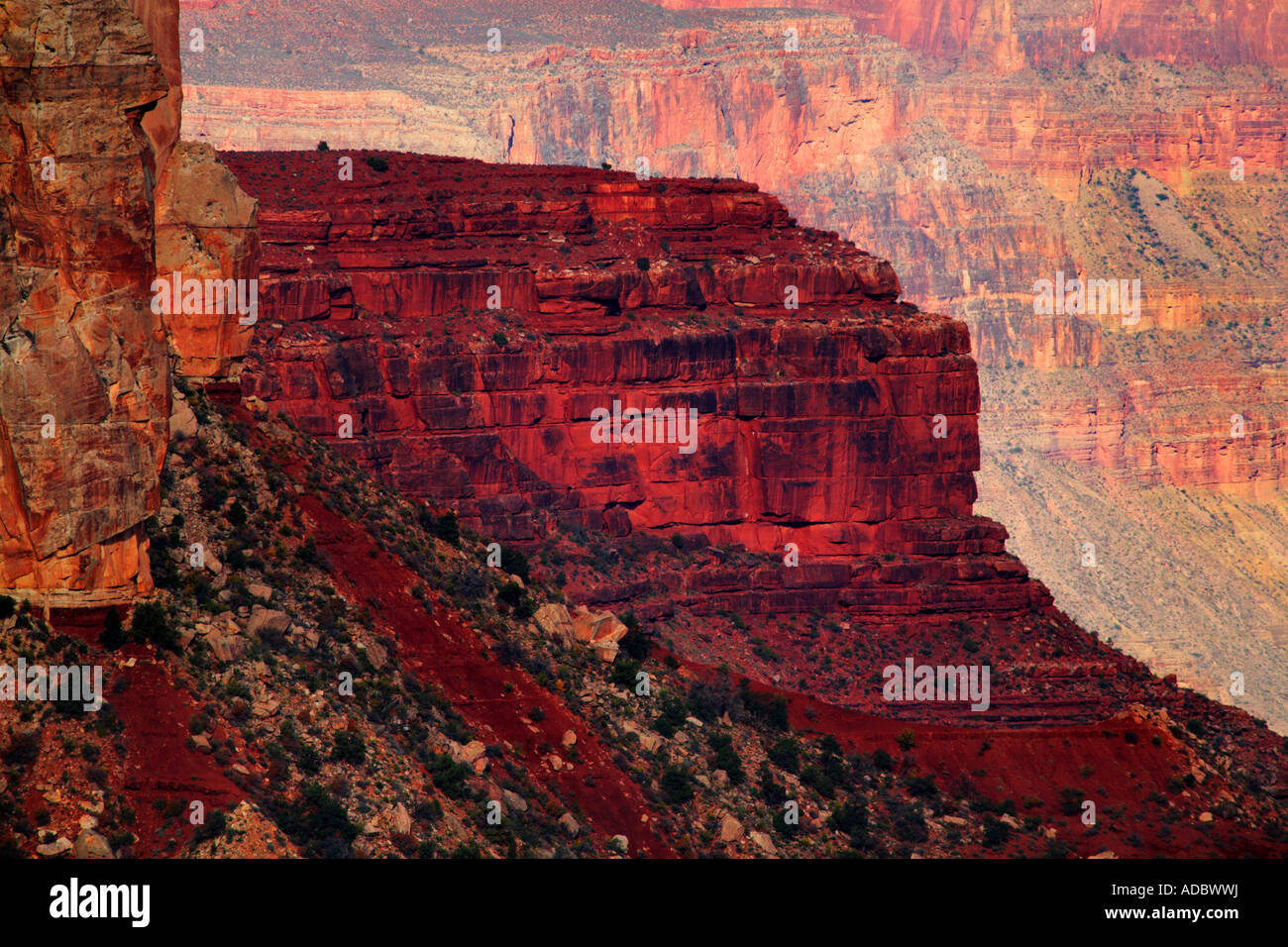 187 red hi-res stock photography and images - Alamy