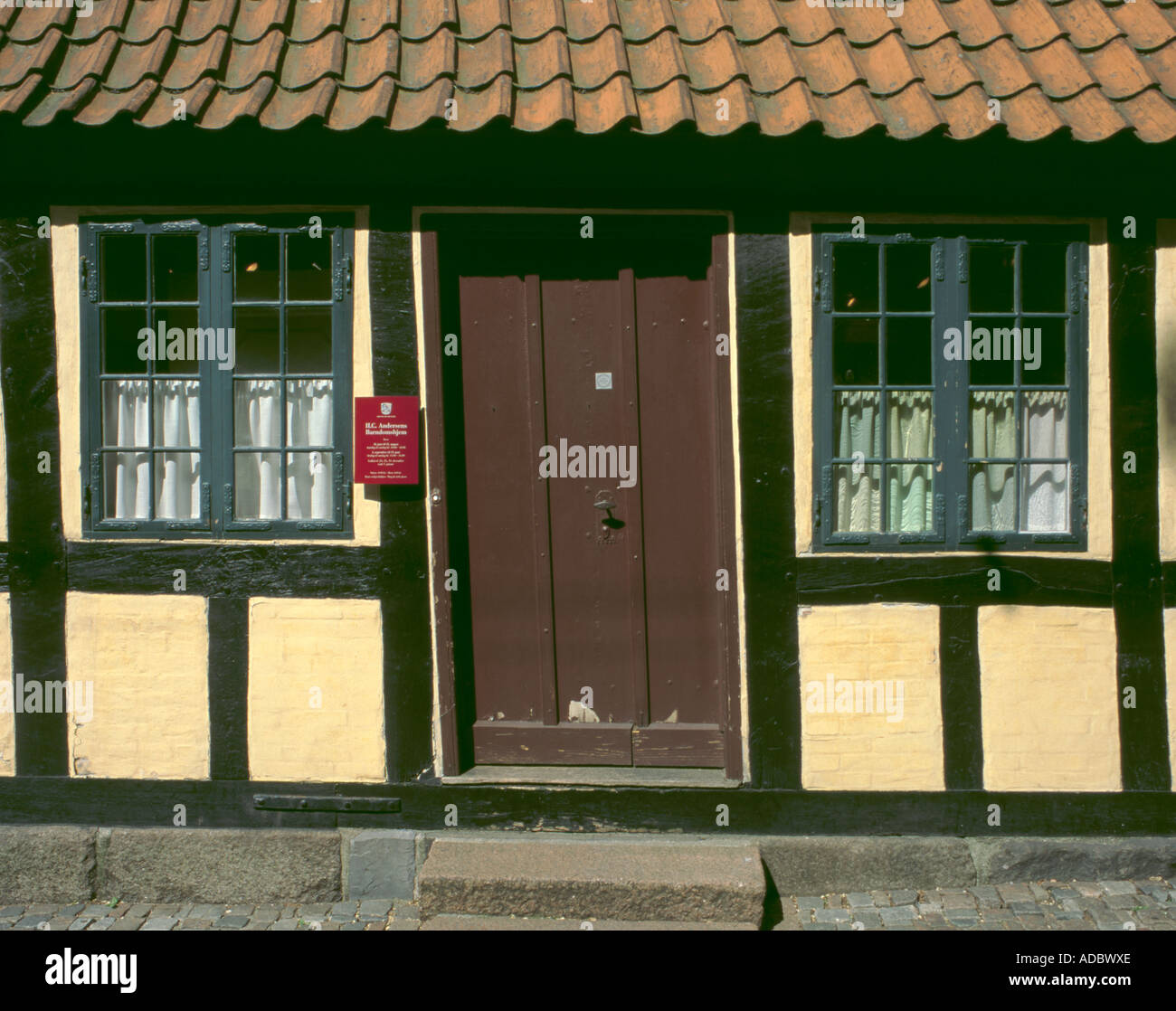 Anderson's fairy tales hi-res stock photography and images - Alamy