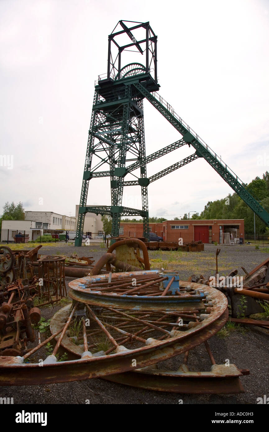 Old colliery buildings hi-res stock photography and images - Alamy