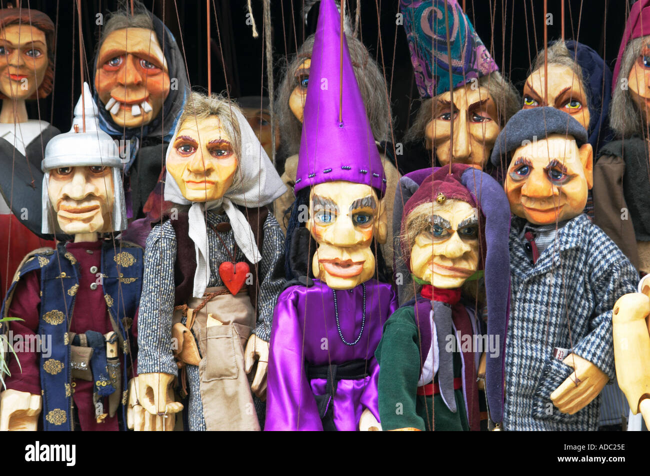 Marionettes hi-res stock photography and images - Alamy