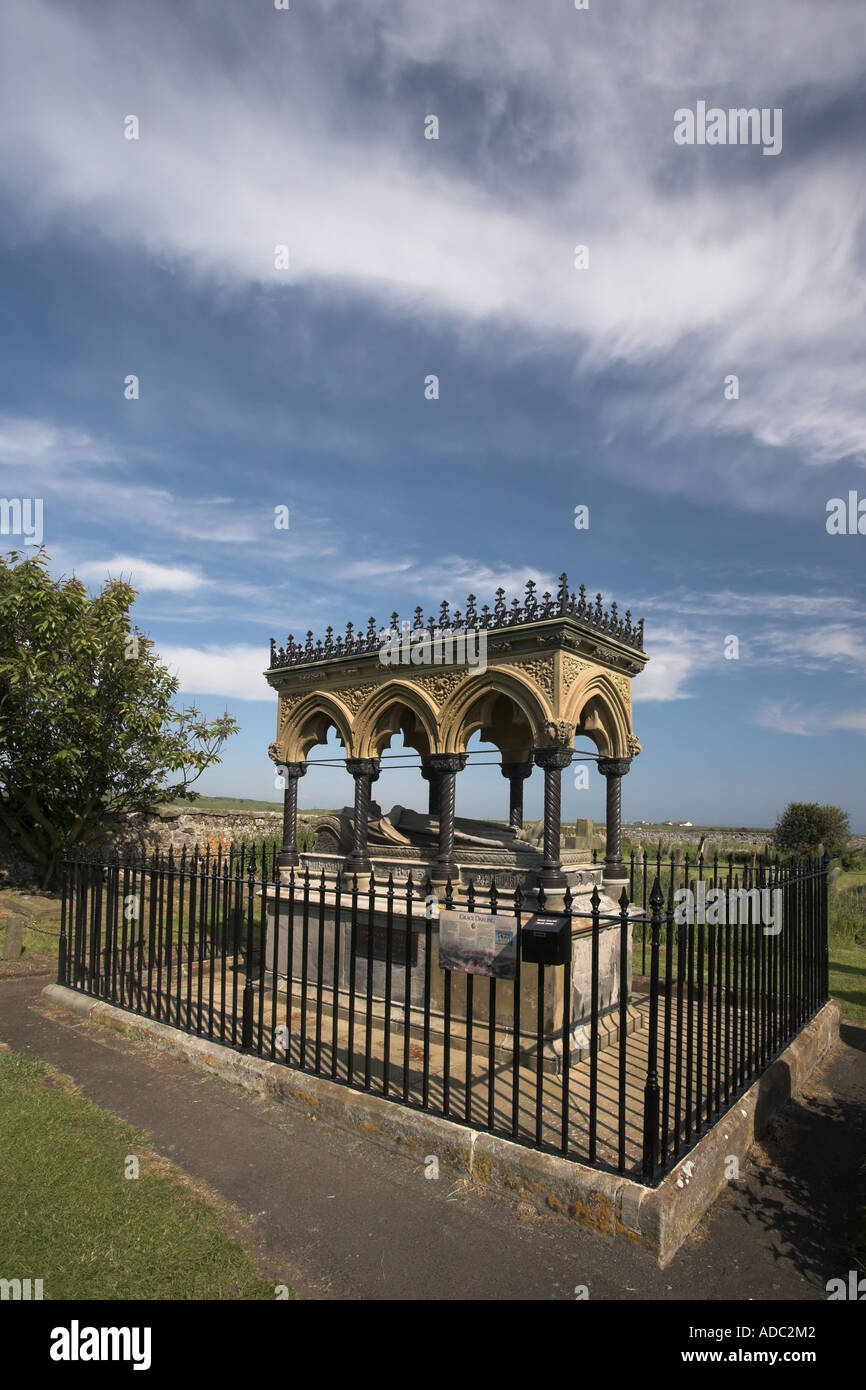 Grace darling grave hi-res stock photography and images - Alamy