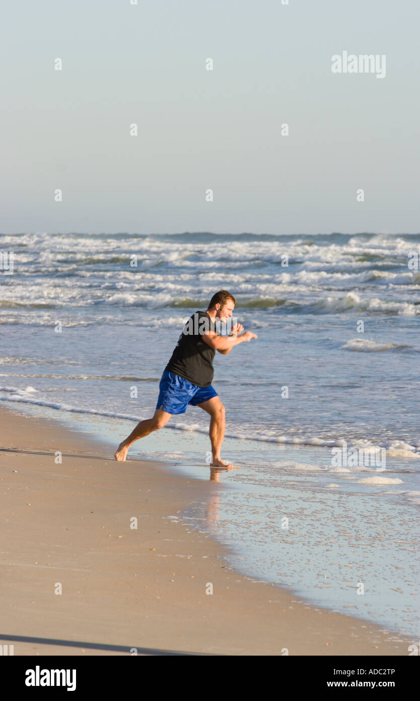 Boxing on the beach hi-res stock photography and images - Alamy