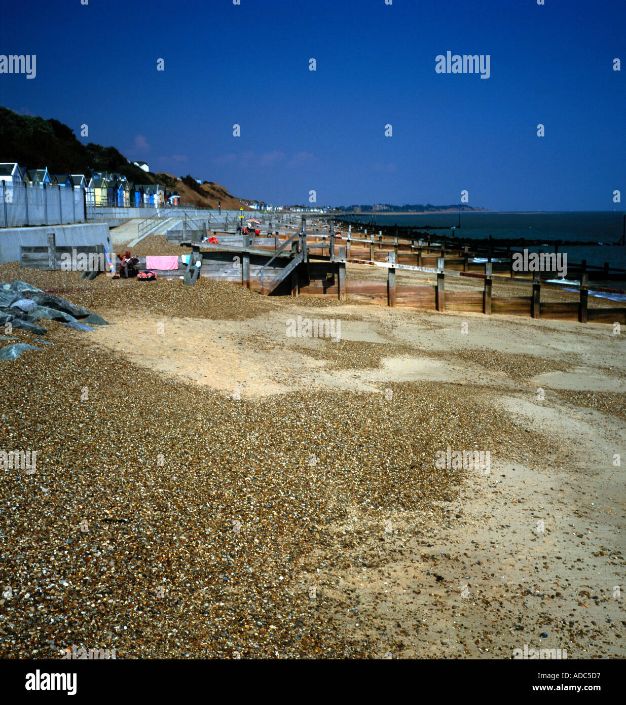 Rock groyne shingle beach felixstowe hi-res stock photography and ...