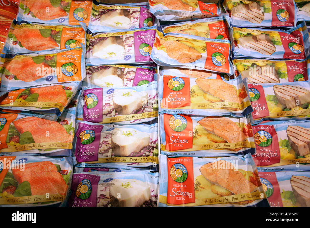 Frozen fish supermarket hi-res stock photography and images - Alamy