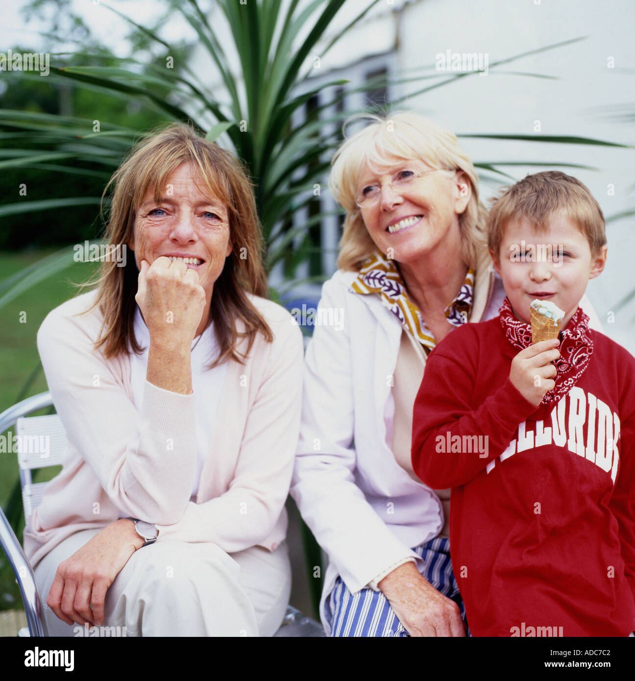 Chefs & partners Ruth Rogers and Rose Gray at the River Cafe in Stock ...