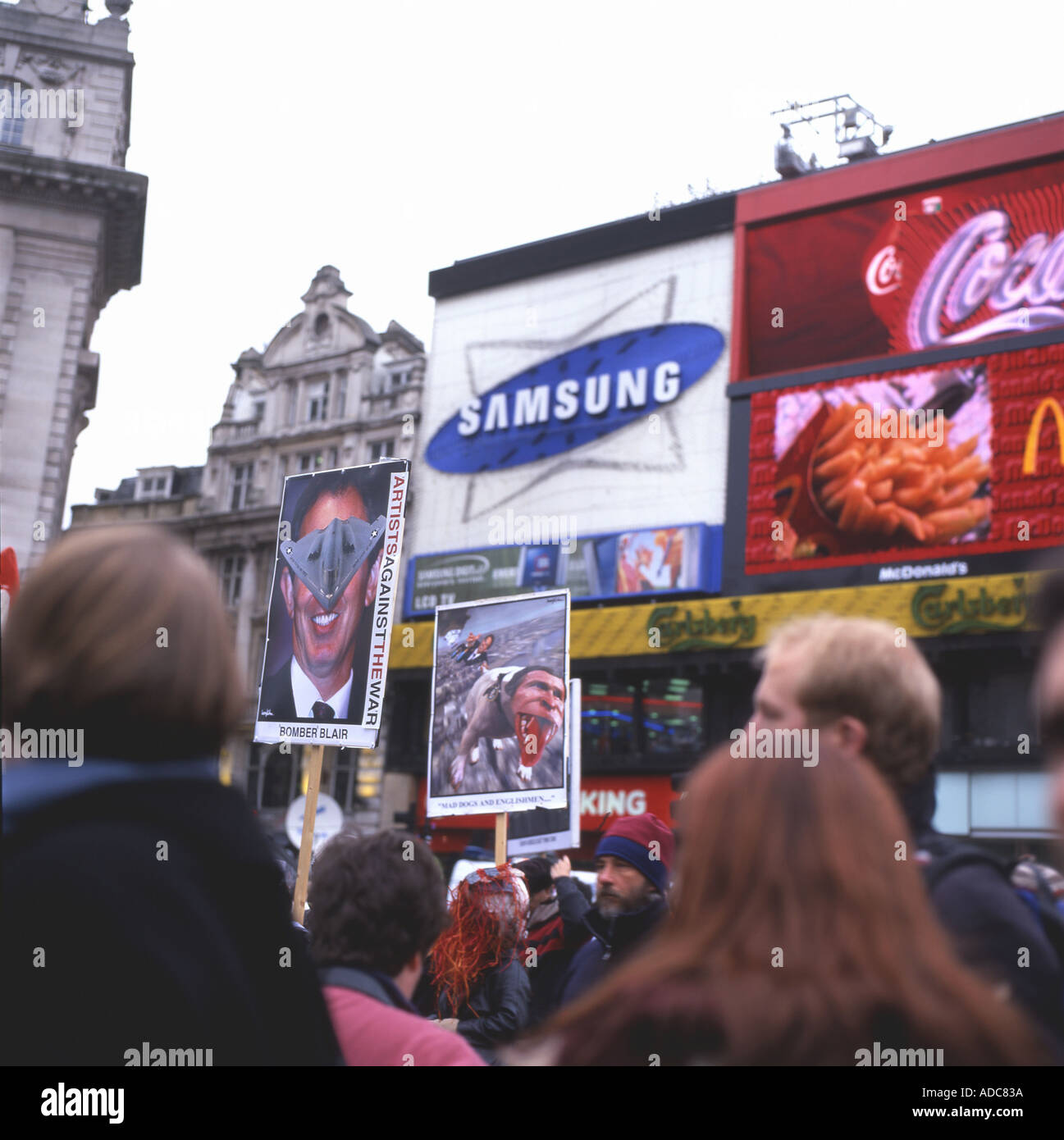 Piccadilly Circus Anti War Rally protest, posters, placards, people on ...