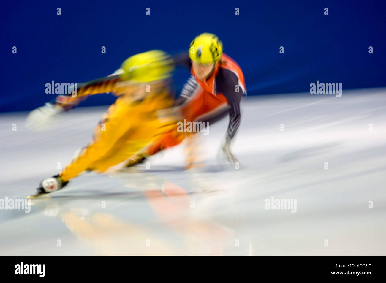 Canadian short track speed skating hi-res stock photography and images ...